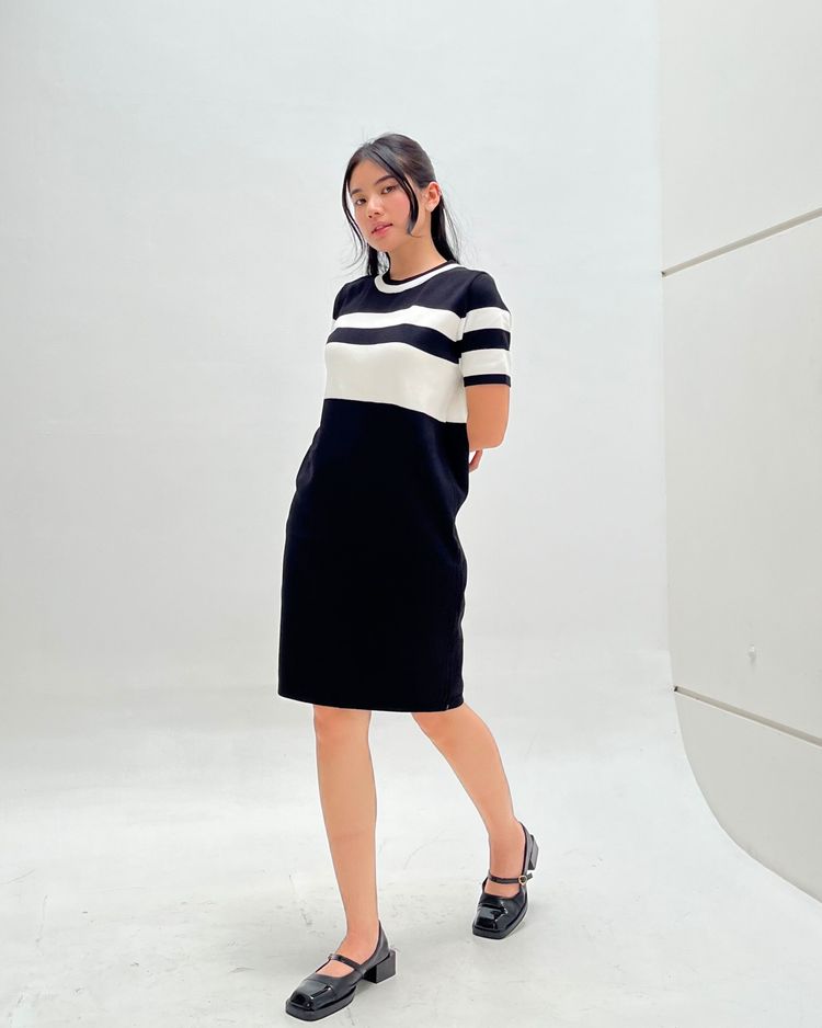 Candrian Short Sleeve Midi Dress | Women | Pinkdose