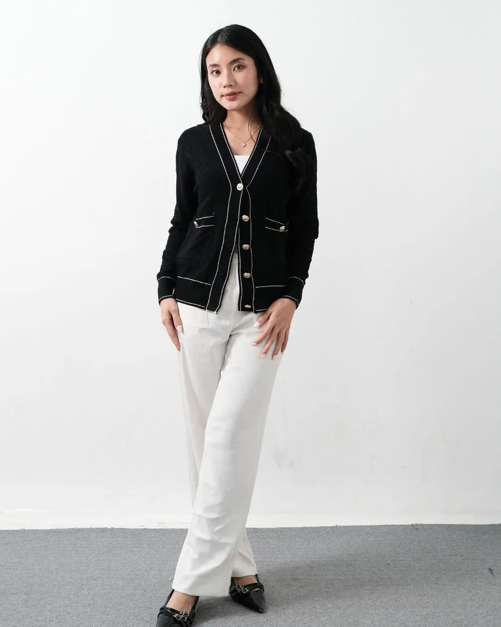 Ghissara Classy Knit Cardigan | Women | Pinkdose