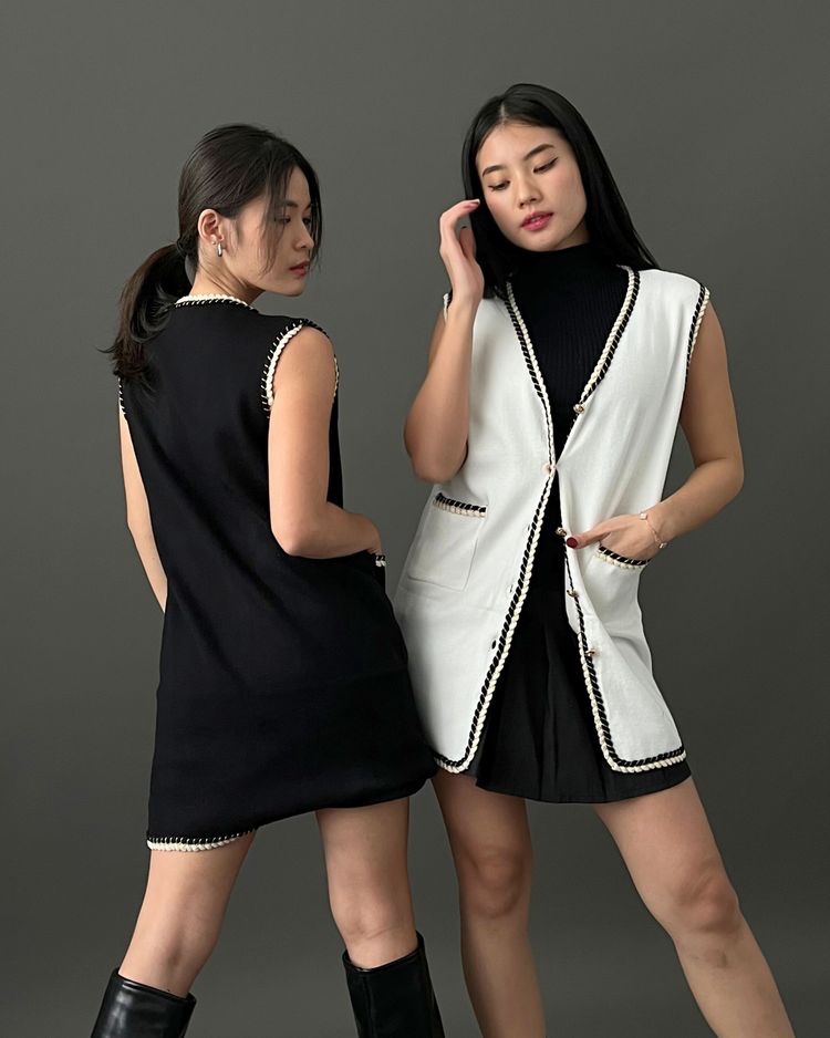 Edria Long Knit Vest with Tweed Details | Women | Pinkdose